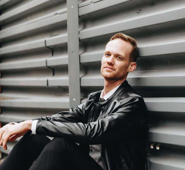 KEVIN ROSE’s Velvety Voice Shines in Summer Hit “How Many Times ...