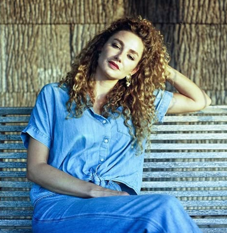 Night Teacher “Never Better”: Between Light and Illusions – Voxwave ...