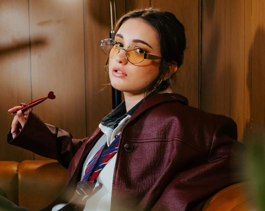 Playful Sincerity: ellakate Shares New Alt-Pop Track ‘Love’s Liability ...